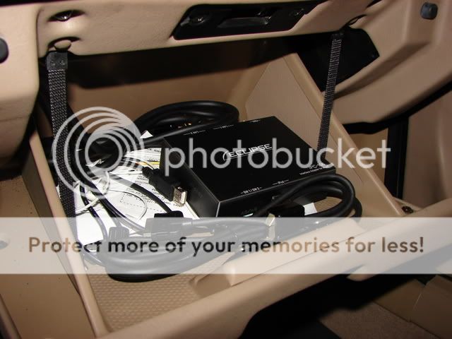 Eclipse CD3200 in my Z3 Coupe with Harman Kardon