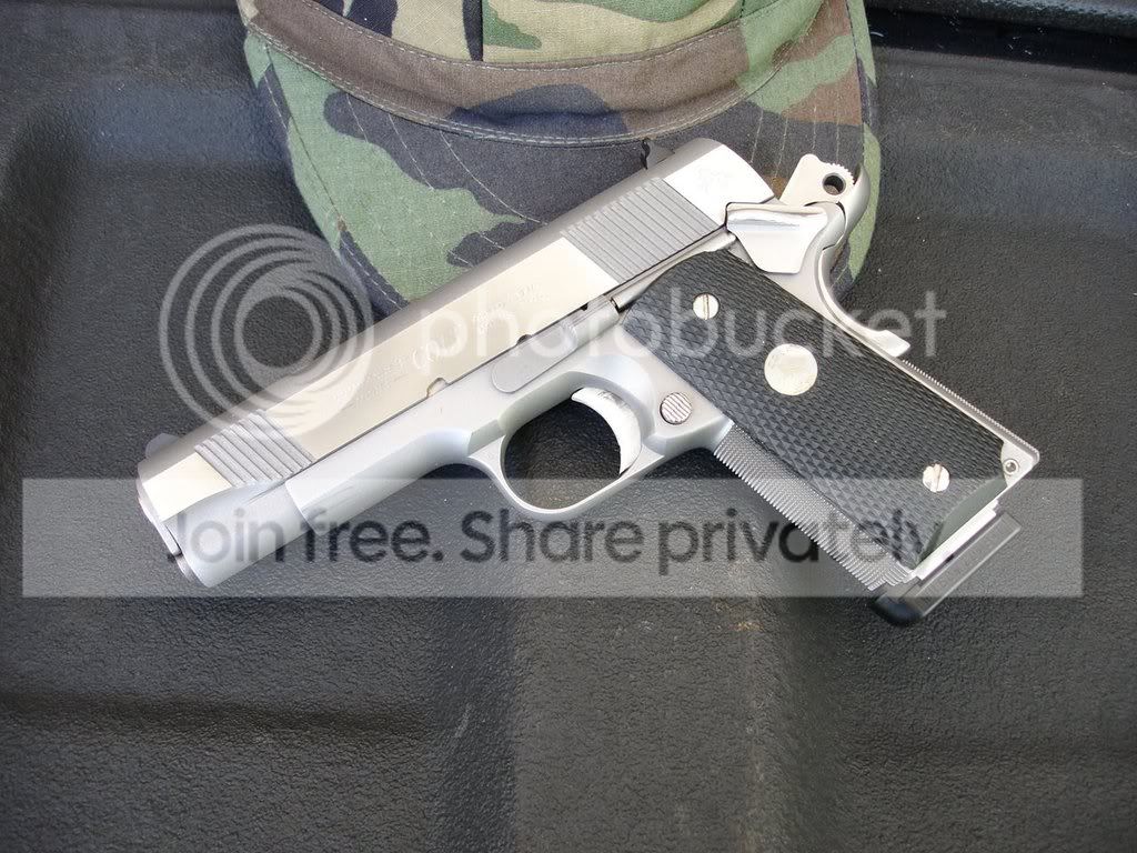Commander slide with Officer grip? | 1911Forum