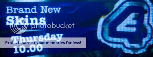 whats the e4 font? - Website Design and UX - Web Designer Forum