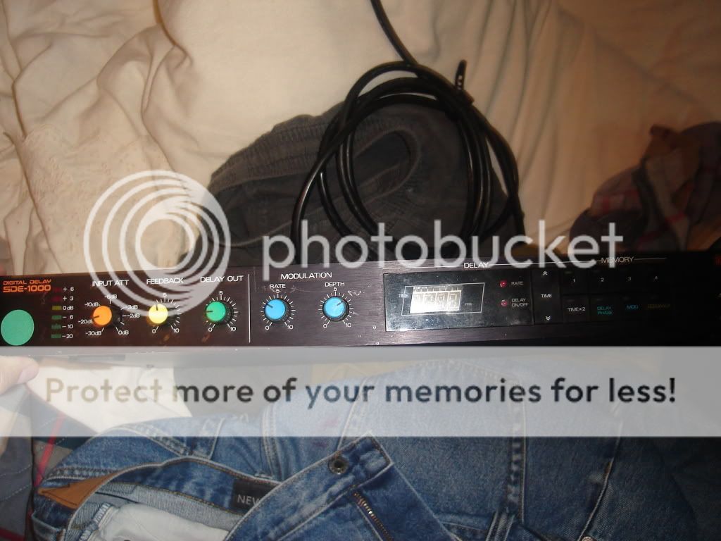 FS: Roland SDE-1000 Digital Delay - Studio Equipment - Harmony Central